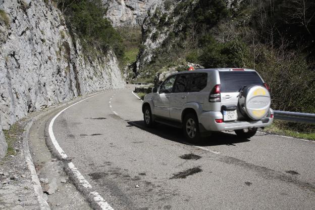 Foro urge al Gobierno la reparación de la N-625 a su paso por Amieva y ...