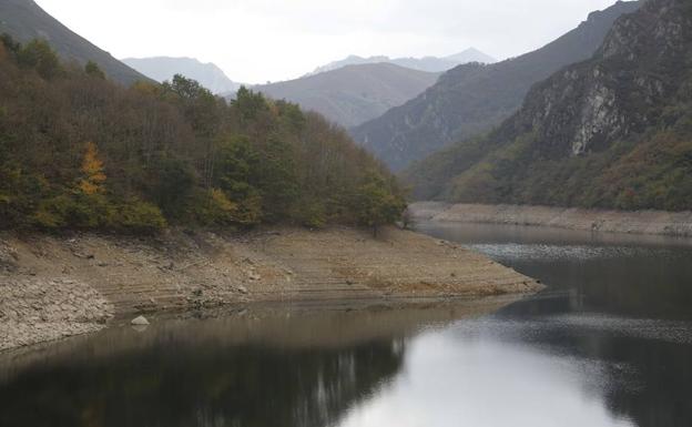 Los embalses de Tanes y Rioseco serán navegables en menos de un año ...