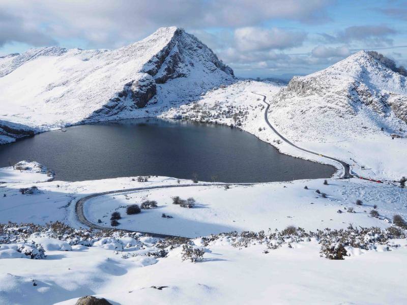 La nieve en Los Lagos sigue atrayendo turistas | El Comercio