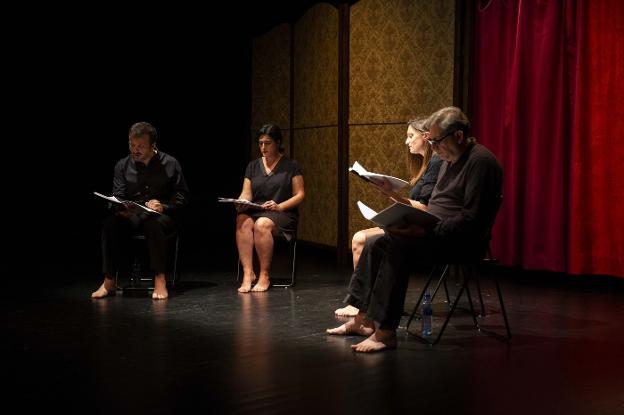 Lectura de un texto teatral en la Escuela de Arte Dramático | El Comercio