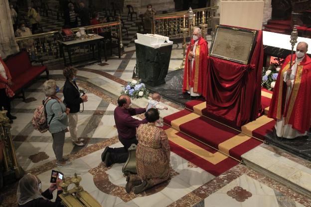 The Sudarium of Oviedo, or Shroud of Oviedo, | Camino de Santiago Forum