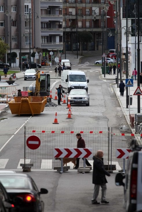 La calle Francisco Orejas Sierra estrena sentido único de circulación ...