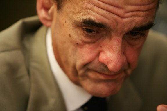 Mario Conde estrena película sobre su vida... a punto de romper con su ...