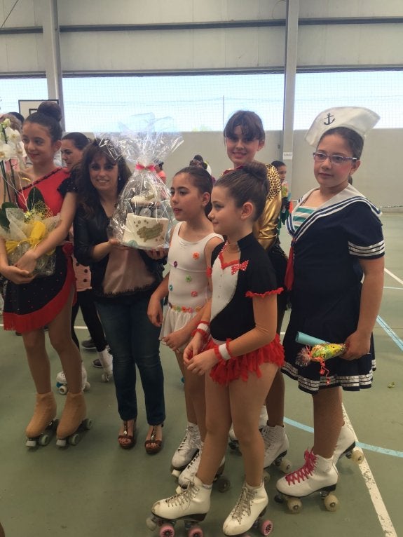 Exhibición de patinaje artístico en El Vallín | El Comercio